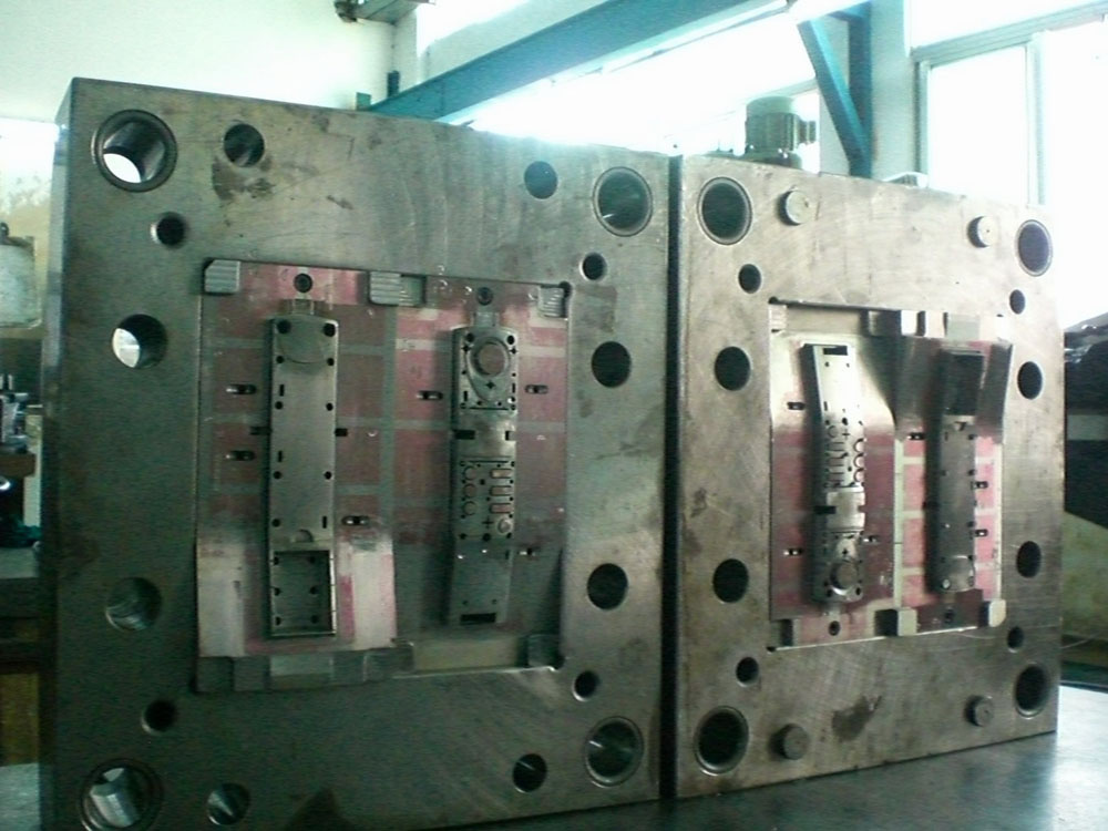 Double Injection Mold- 2 - Mould Products, Mould Manufacturers, Mould ...