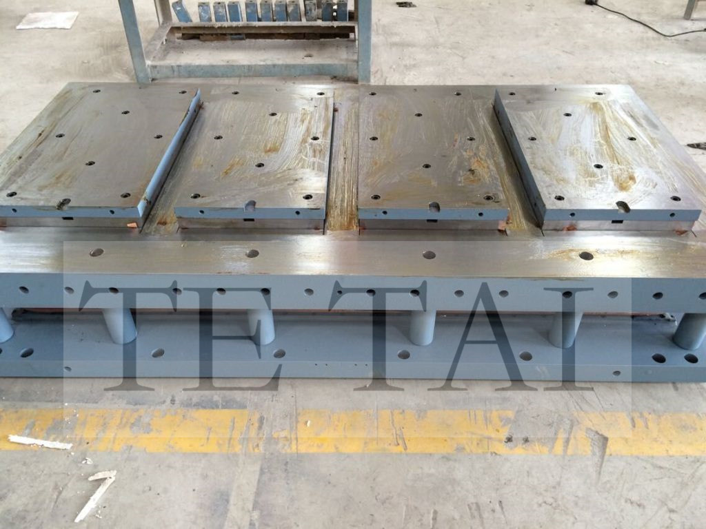 Ceramic Die Mould / Mold for Porcelain Tiles - Mould Products, Mould ...
